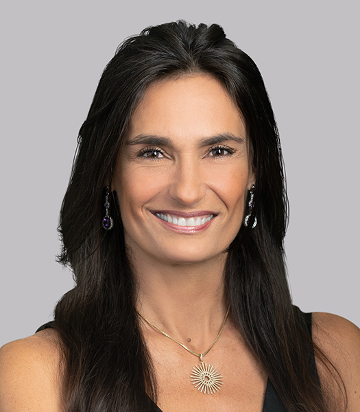 Julia Aryeh | Loeb & Loeb LLP