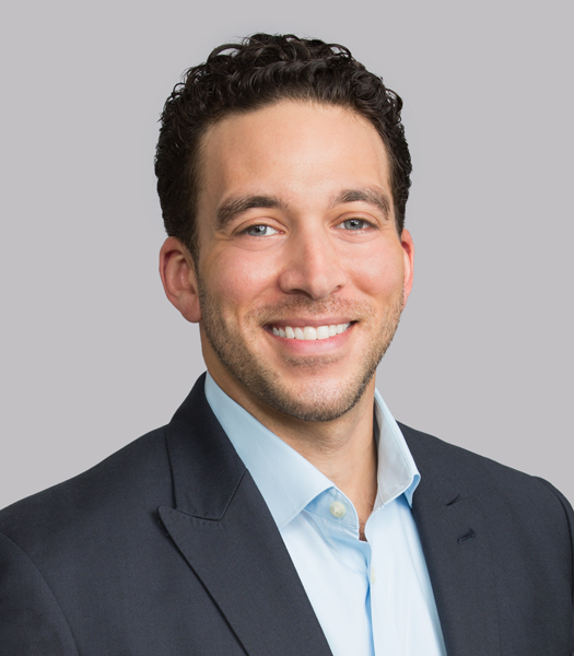 Sanchez, Robert M. | Loeb & Loeb LLP